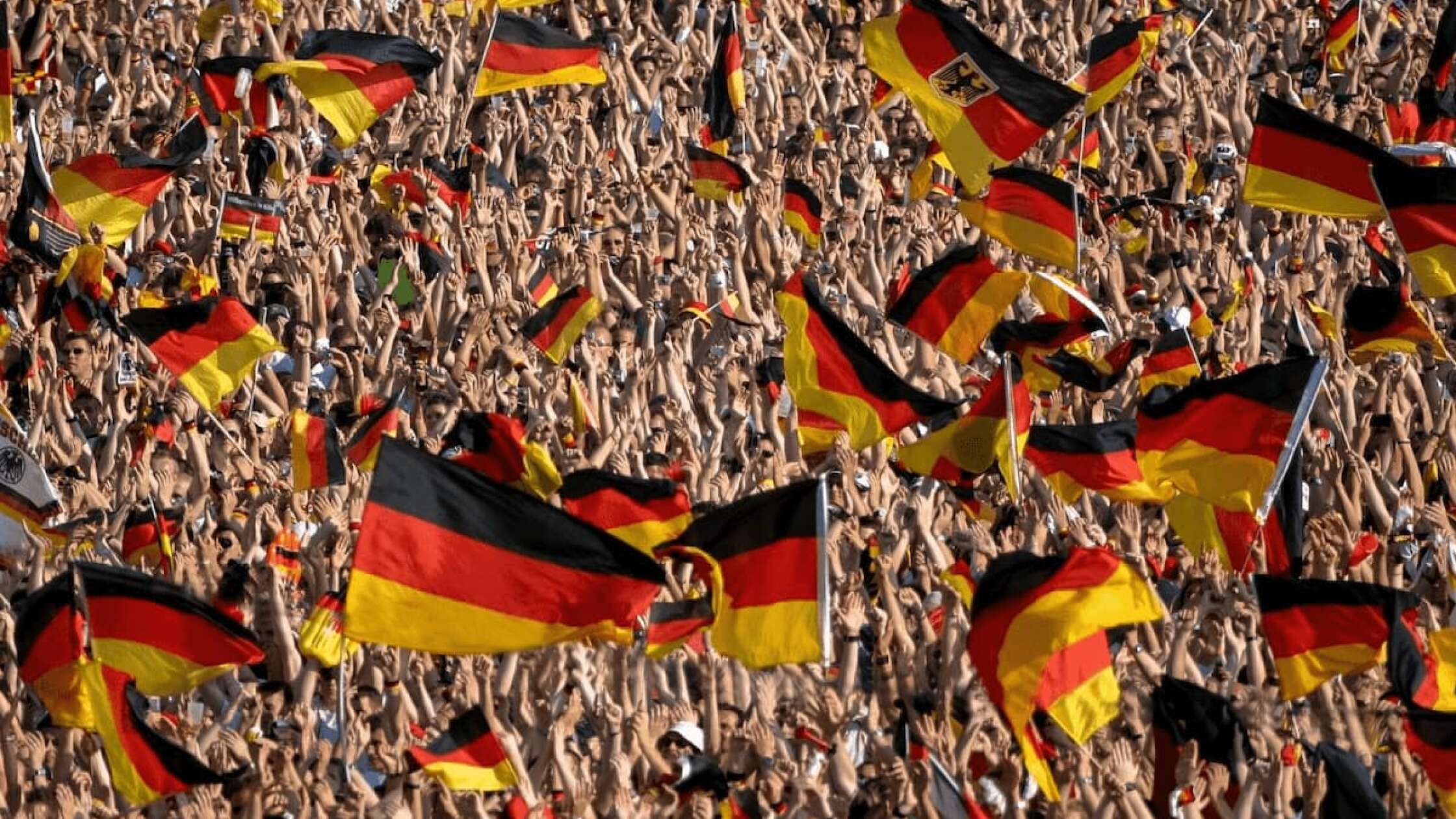 Neuer Tor-Song für den DFB: Hier könnt ihr mit abstimmen | ROCK ANTENNE